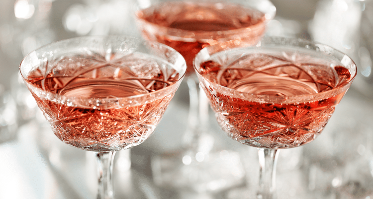 Rosé Champagner: Farbe bekennen » Weinfreunde Magazin